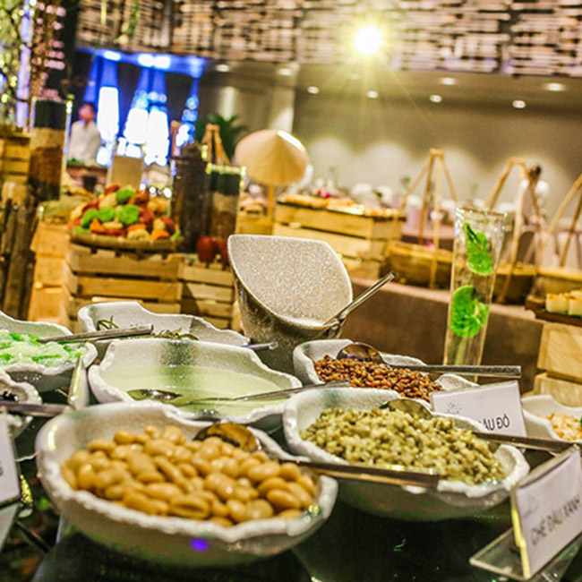 Buffet Chay Capella Gallery Hall - Thưởng Lãm Sài Gòn Xưa & Nay