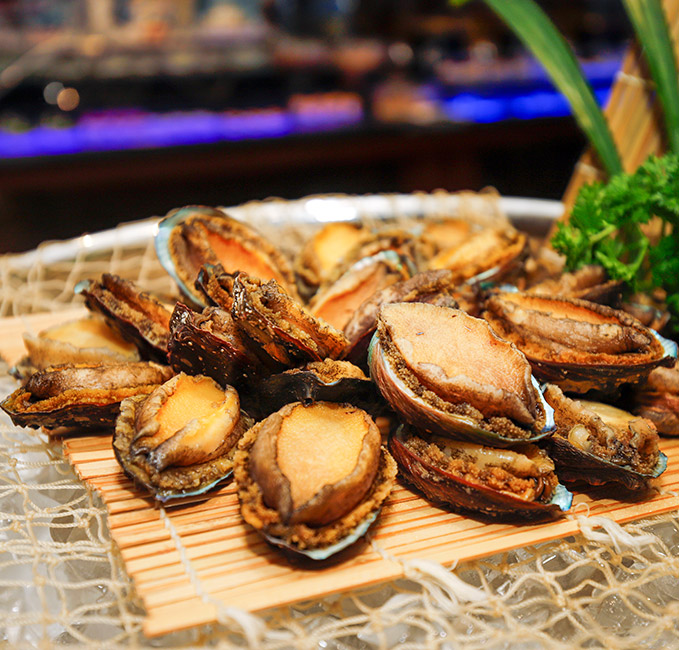 Windsor - Buffet Tôm Hùm, Bào Ngư, Gan Ngỗng, Hải Sản Cuối Tuần