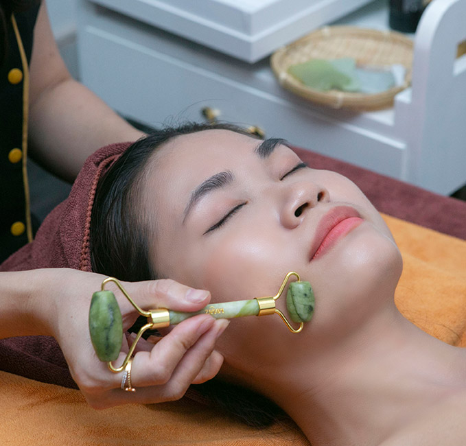 Ann Spa - Cạo Gió Mặt Bằng Ngọc Thạch Chuyên Sâu