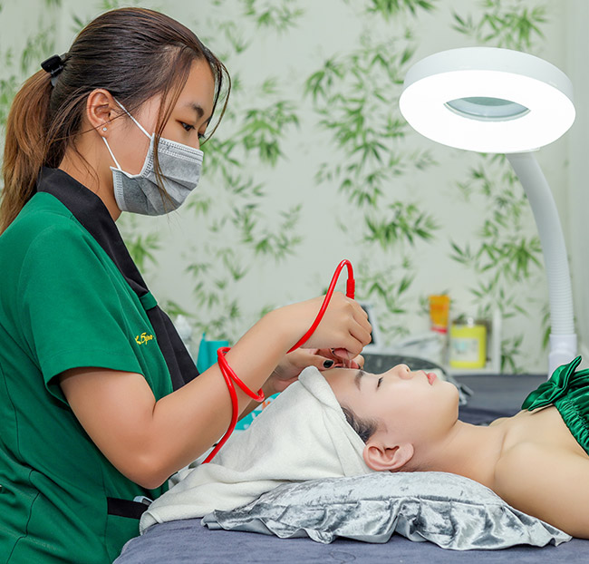 Cỏ Xanh Spa - Chăm Sóc Da/ Cấy Tảo Nano/ Massage Foot/ Gội Đầu