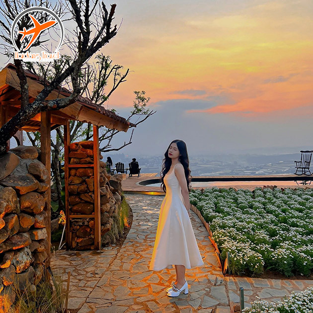 Tour Đà Lạt 4N3Đ - Làng Cổ Tích - Dapa Hill - Thác 7 Tầng