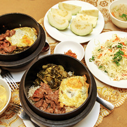 2 Suất Cơm Niêu Bò Trên Chảo Nóng Kèm Salad – NH Phin Minh Hà Nội